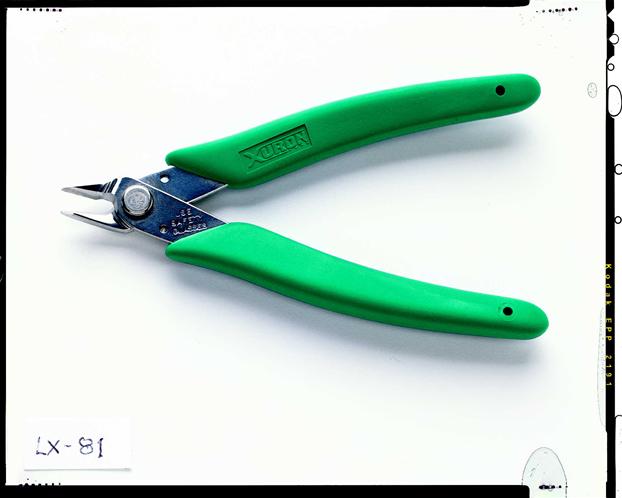 Xuron LX Micro Shear Flush Cutter | Surclean Material Technology